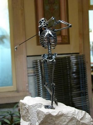 Skeleton Sculptures - XciteFun.net