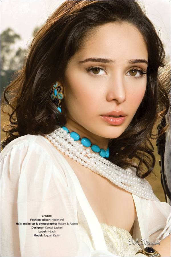 Pak Model Juggan Kazim Photoshoot - XciteFun.net