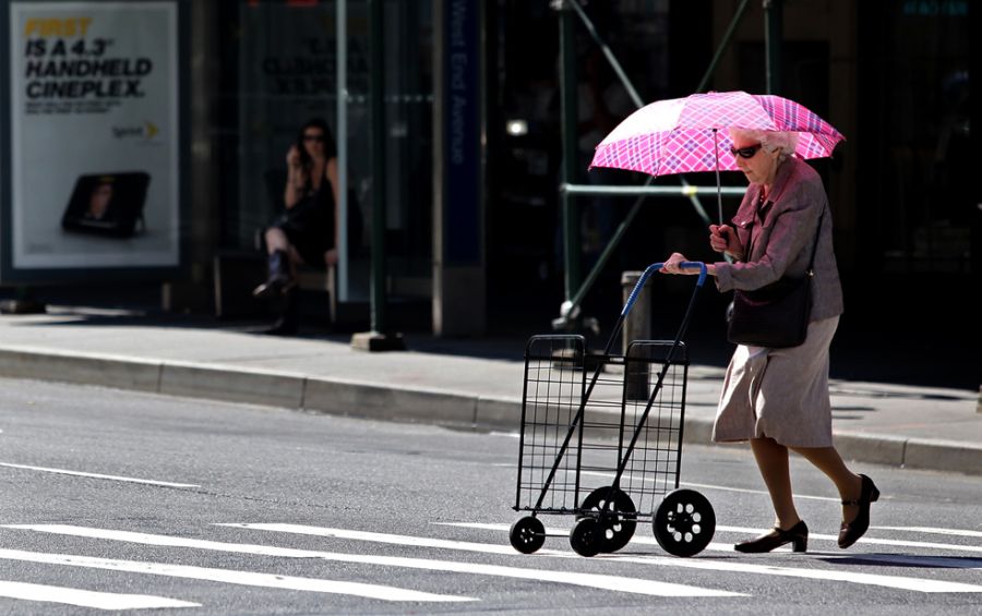 Tips of Surviving Hot Weather - XciteFun.net Tips of Surviving Hot Weather - XciteFun.net