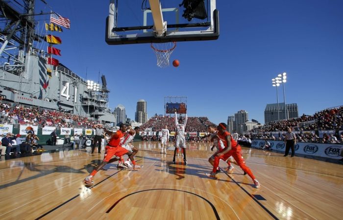 Basketball Game Played On Aircraft Carrier - XciteFun.net